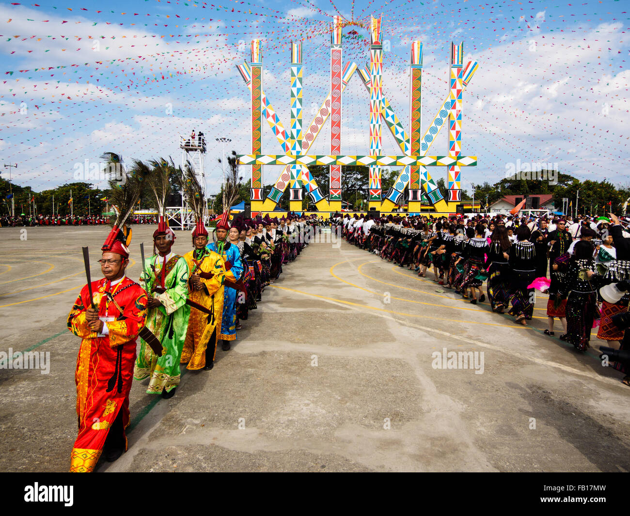 Manau Dance, traditional ceremony of Kachin people to celebrate Kachin ...