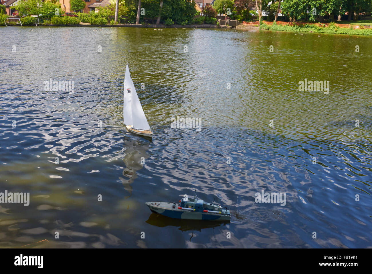 Area for model boats hi-res stock photography and images - Alamy