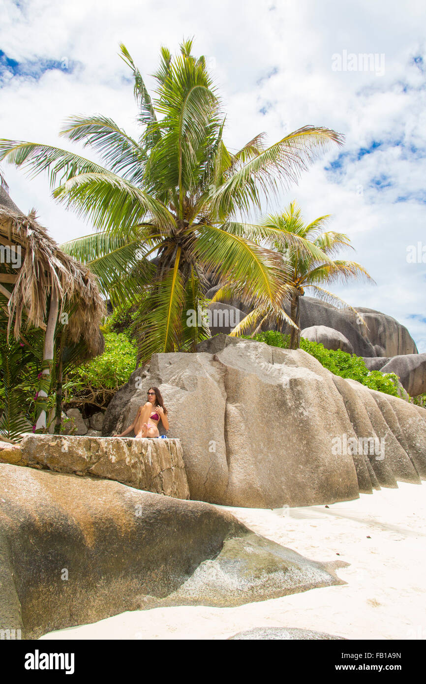 Woman in swing bikini hi-res stock photography and images - Alamy