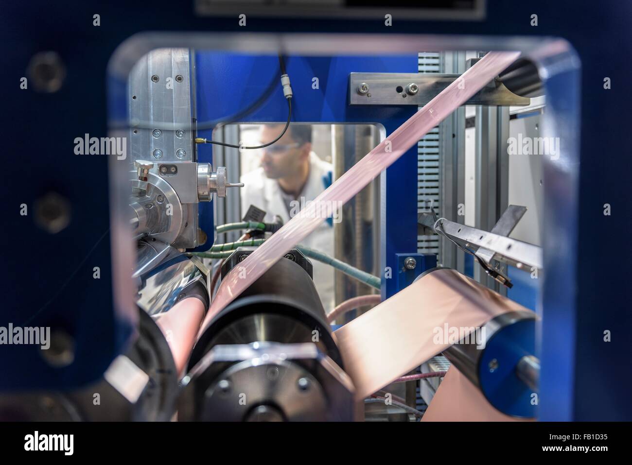 Manufacturing lithium ion batteries in battery research facility Stock ...