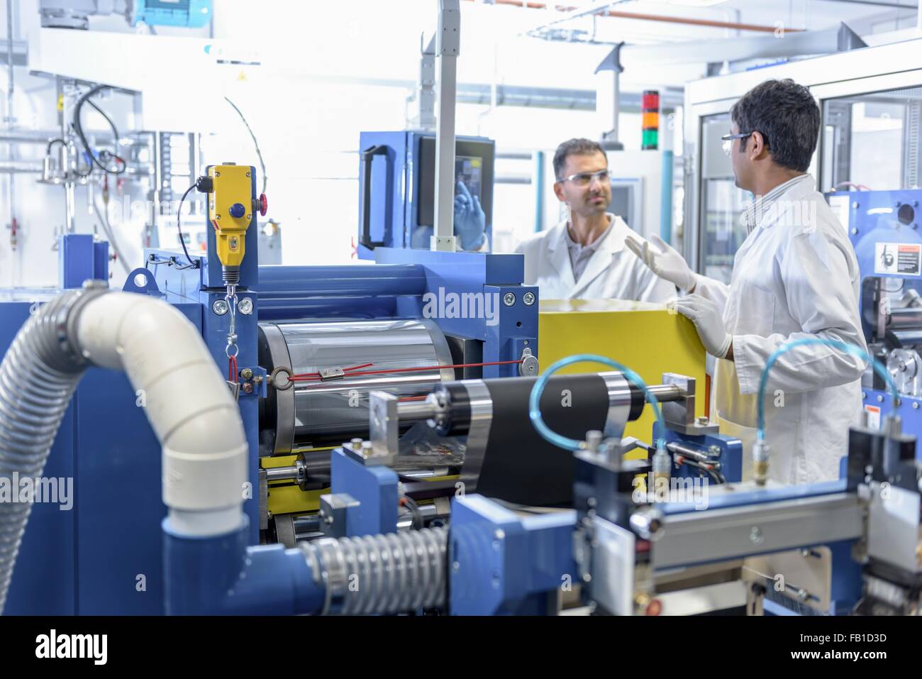 Research production hi-res stock photography and images - Alamy