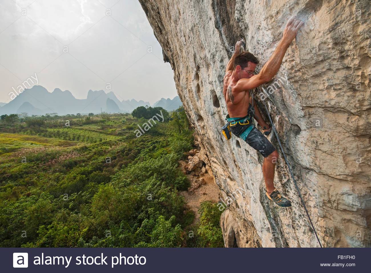 Mountain_climbing Stock Photos & Mountain_climbing Stock Images - Alamy