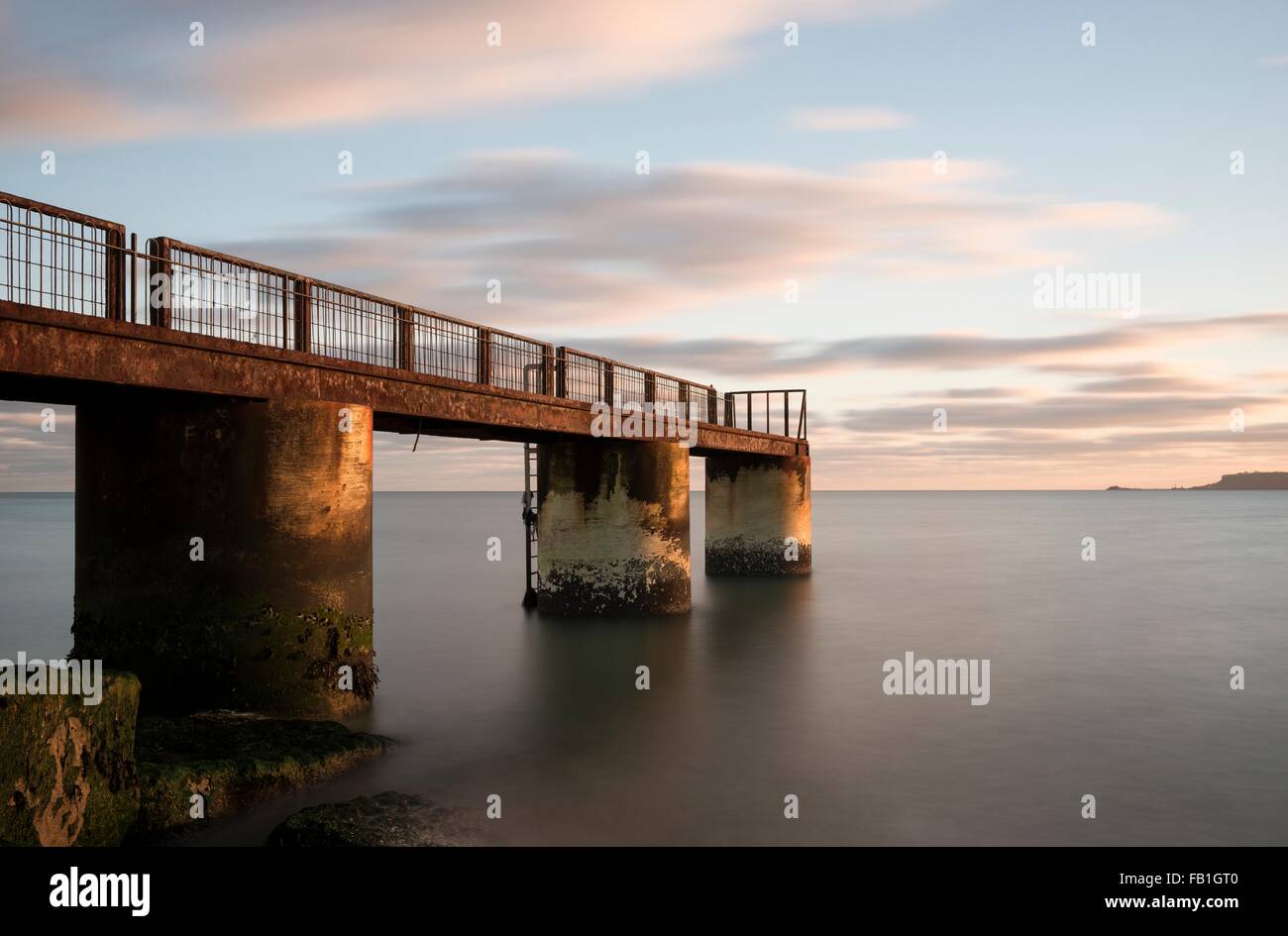 Rusting structures hi-res stock photography and images - Alamy