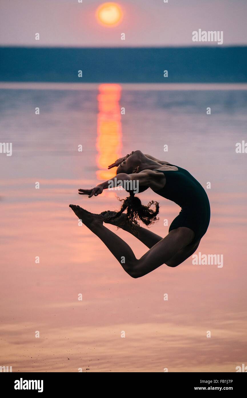 Gymnast bending backwards hi-res stock photography and images - Alamy