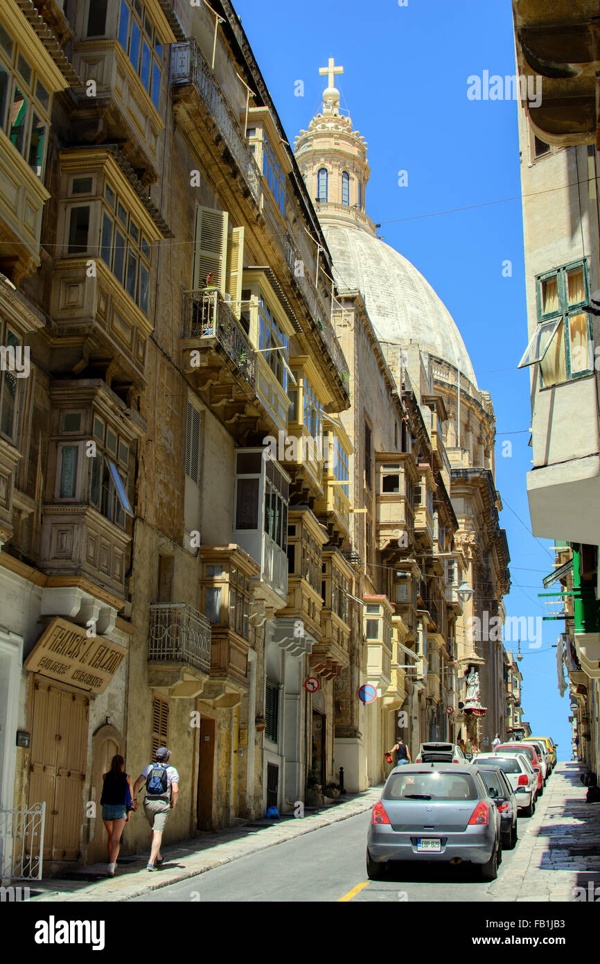 Street scene in Valletta, Malta Stock Photo - Alamy
