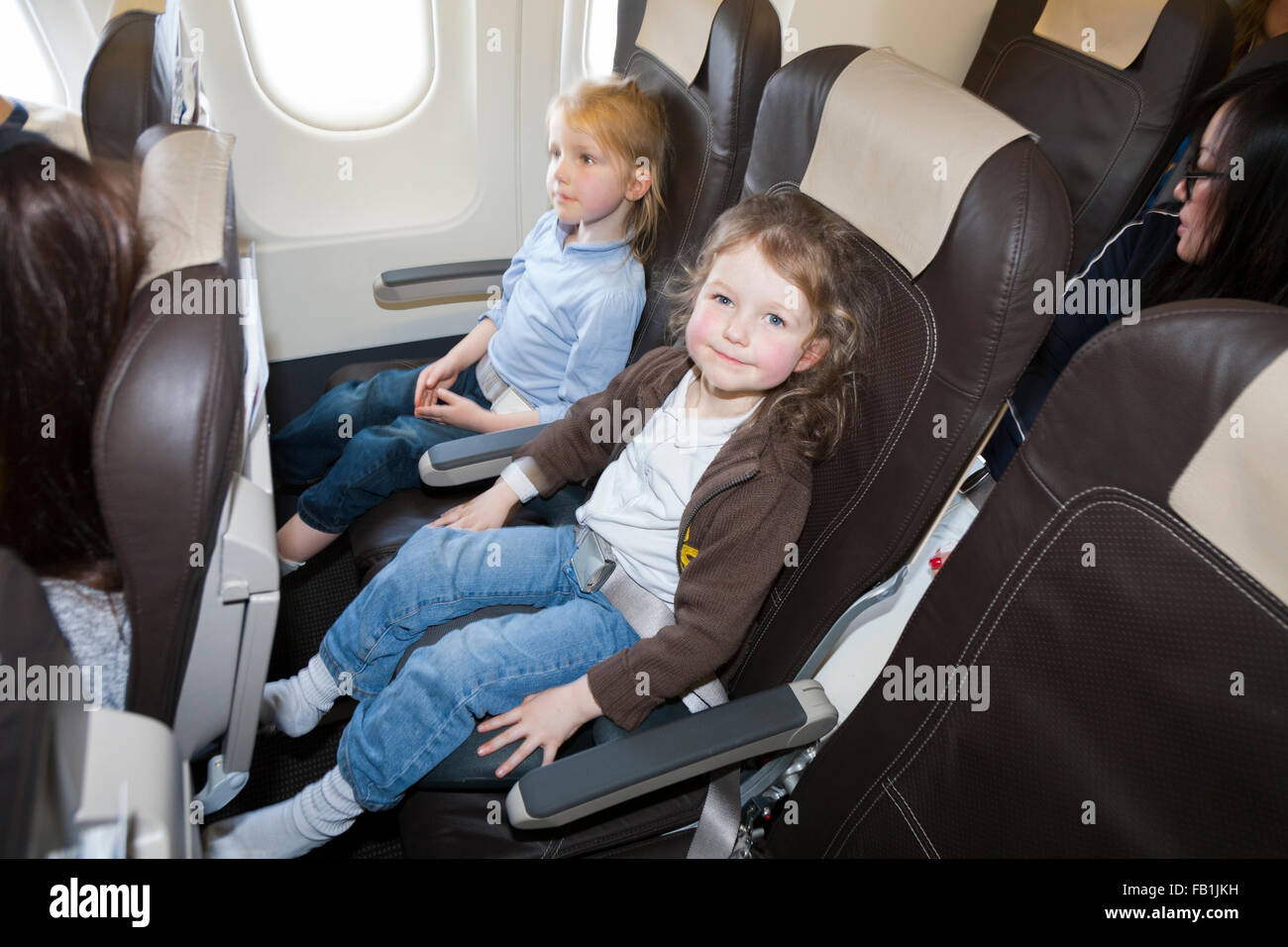 Unaccompanied children flying hi-res stock photography and images - Alamy