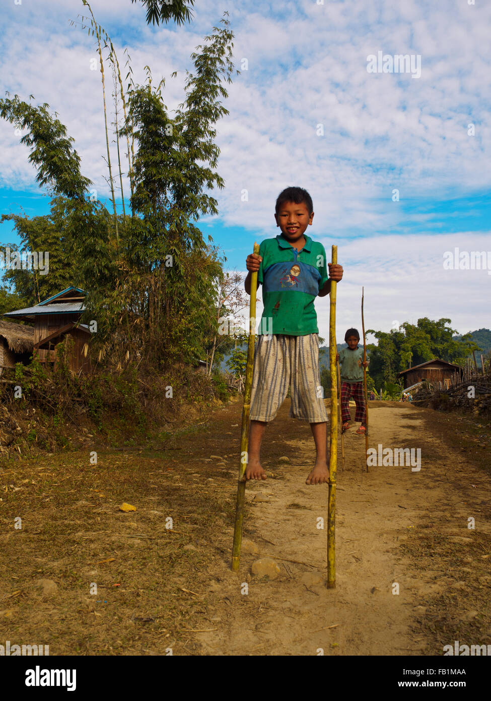 Kachin tribe hi-res stock photography and images - Alamy
