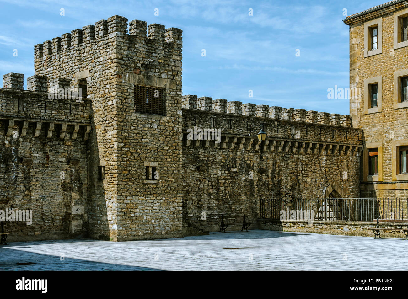 The 12th century city wall hi-res stock photography and images - Alamy