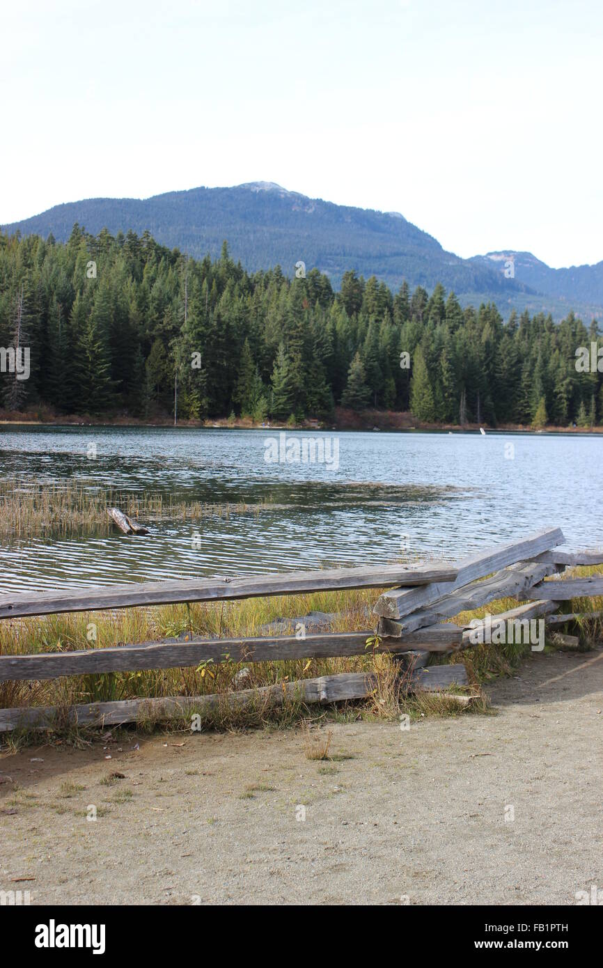 Canada border lake hi-res stock photography and images - Alamy