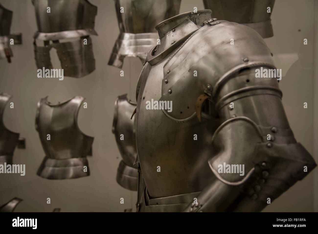 Medieval iron armor spanish hi-res stock photography and images - Alamy