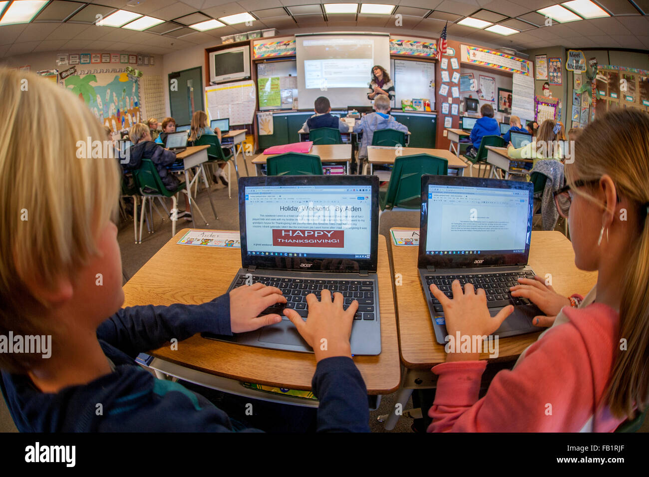 Google classroom screen hi-res stock photography and images - Alamy