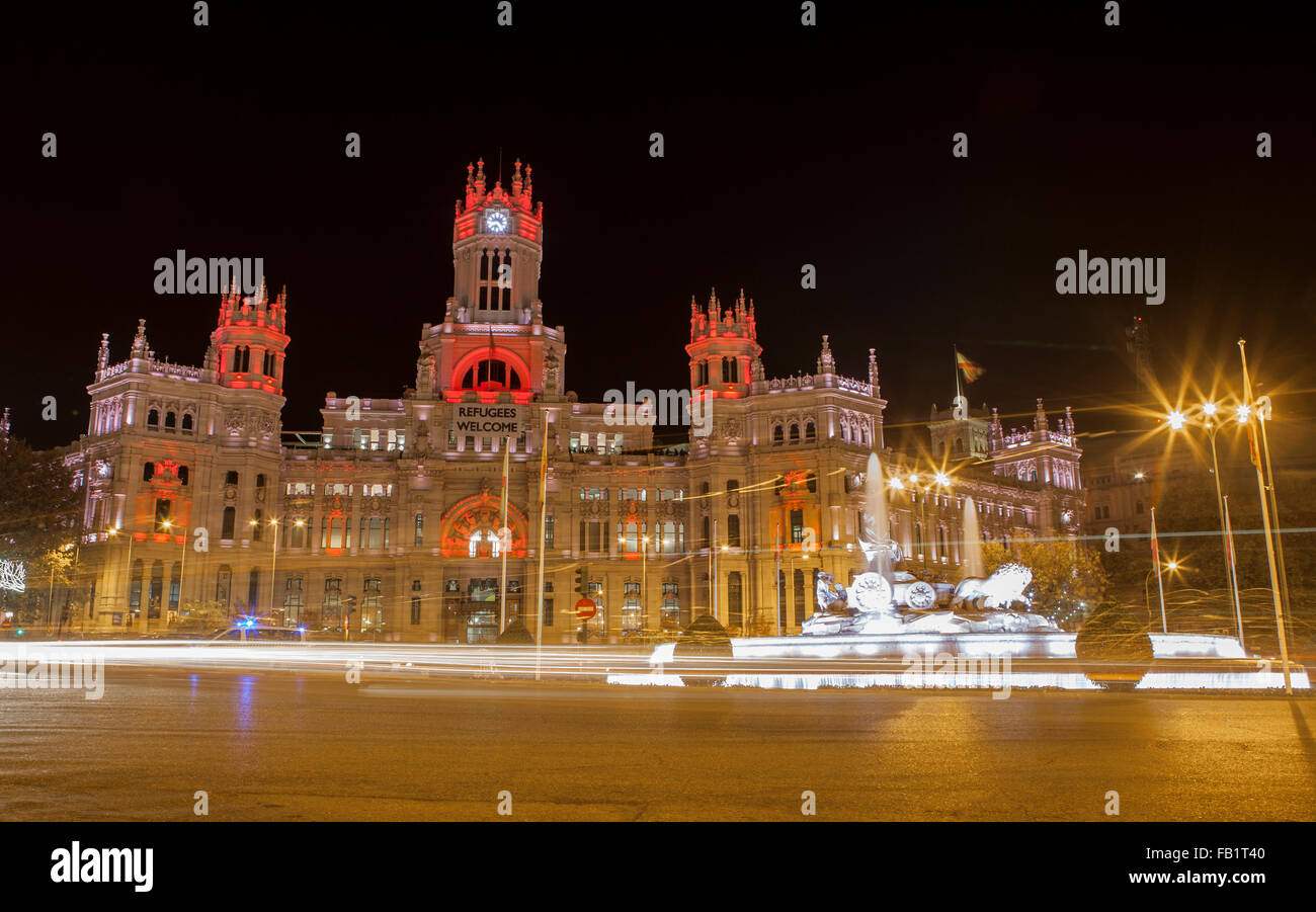 MADRID - DECEMBER 5: Cibeles Fountain and the City Council at night on ...