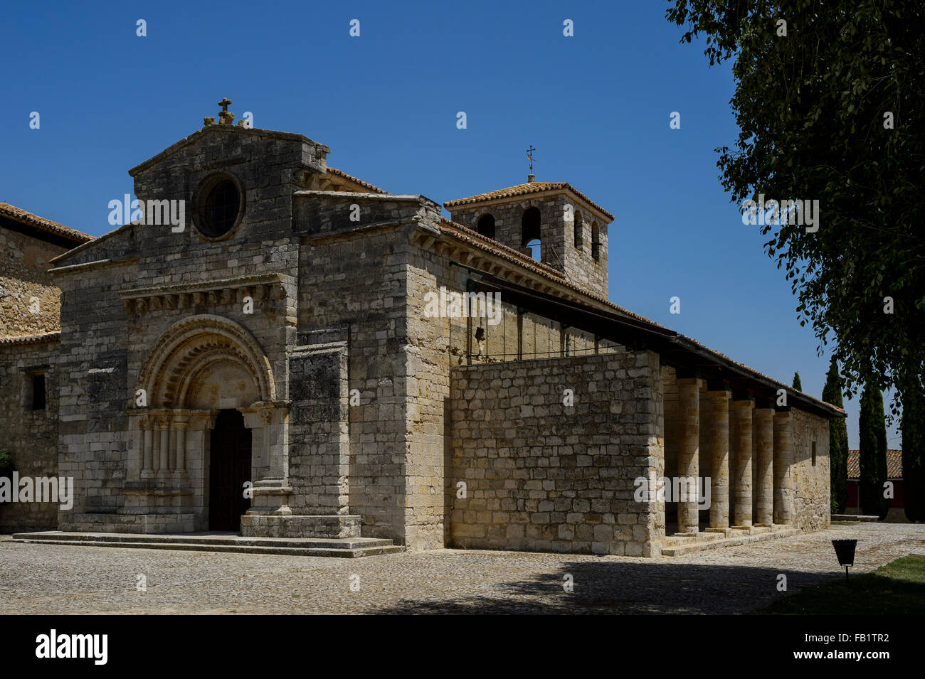 Wamba hi-res stock photography and images - Alamy