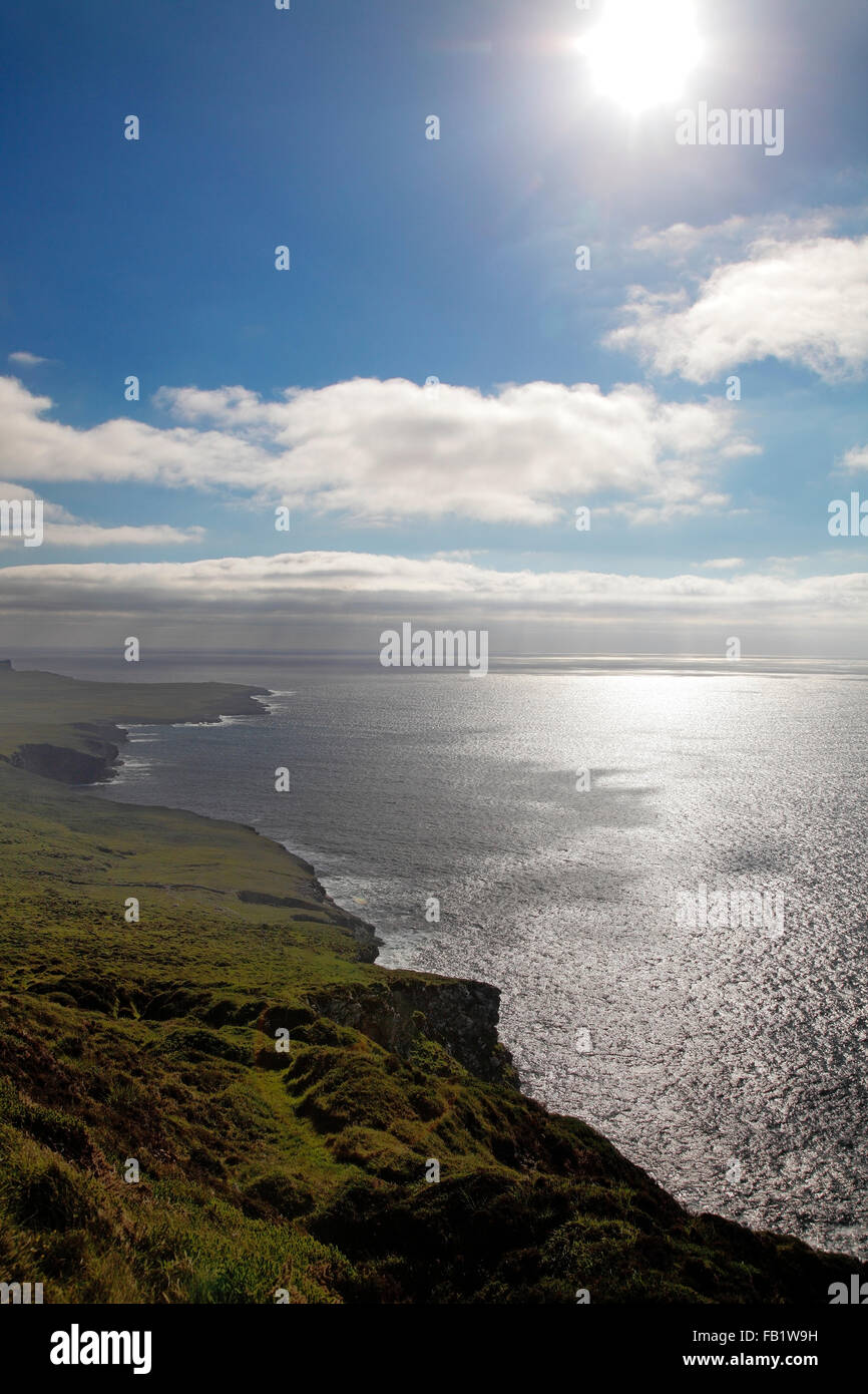 Ring of kerry island iveragh peninsula journey hi-res stock photography ...
