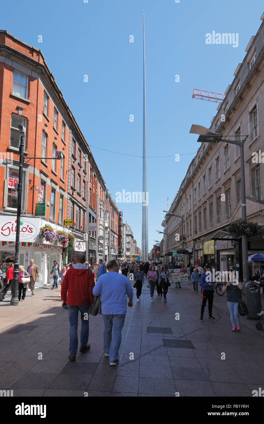 Henry Street and Spire Monument in Dublin, Ireland Stock Photo - Alamy