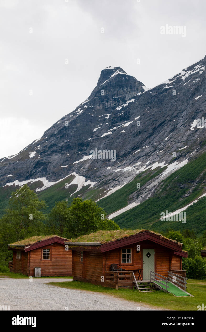 Norway huts hi-res stock photography and images - Alamy