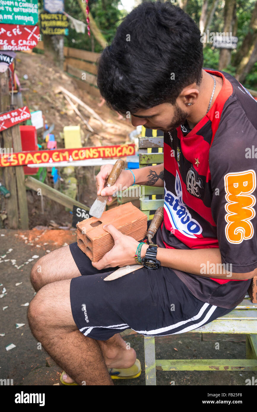 Favela brazil young man hi-res stock photography and images - Alamy