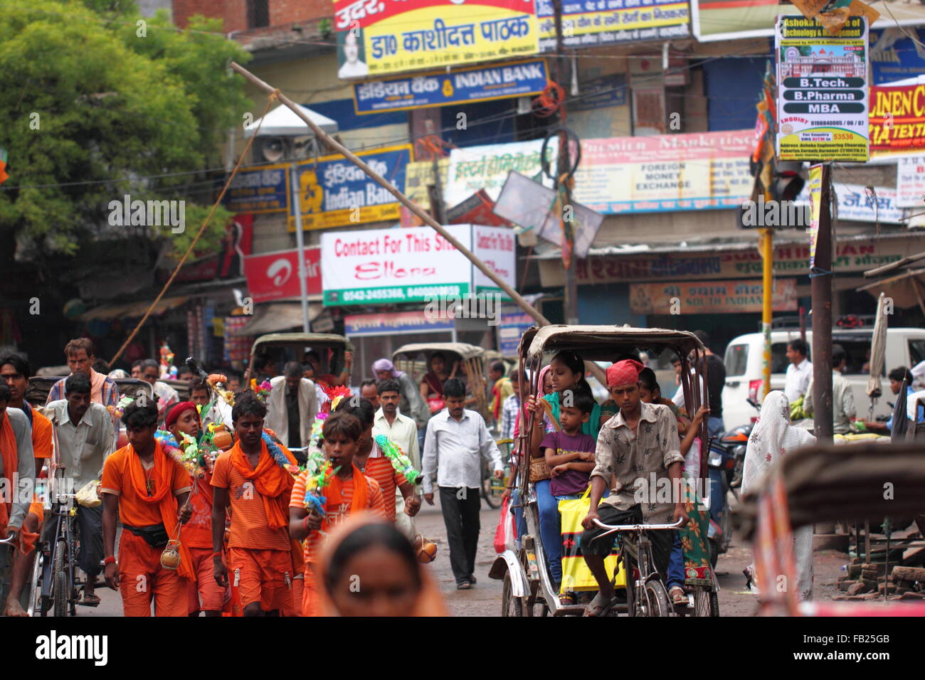 India street view Stock Photo - Alamy