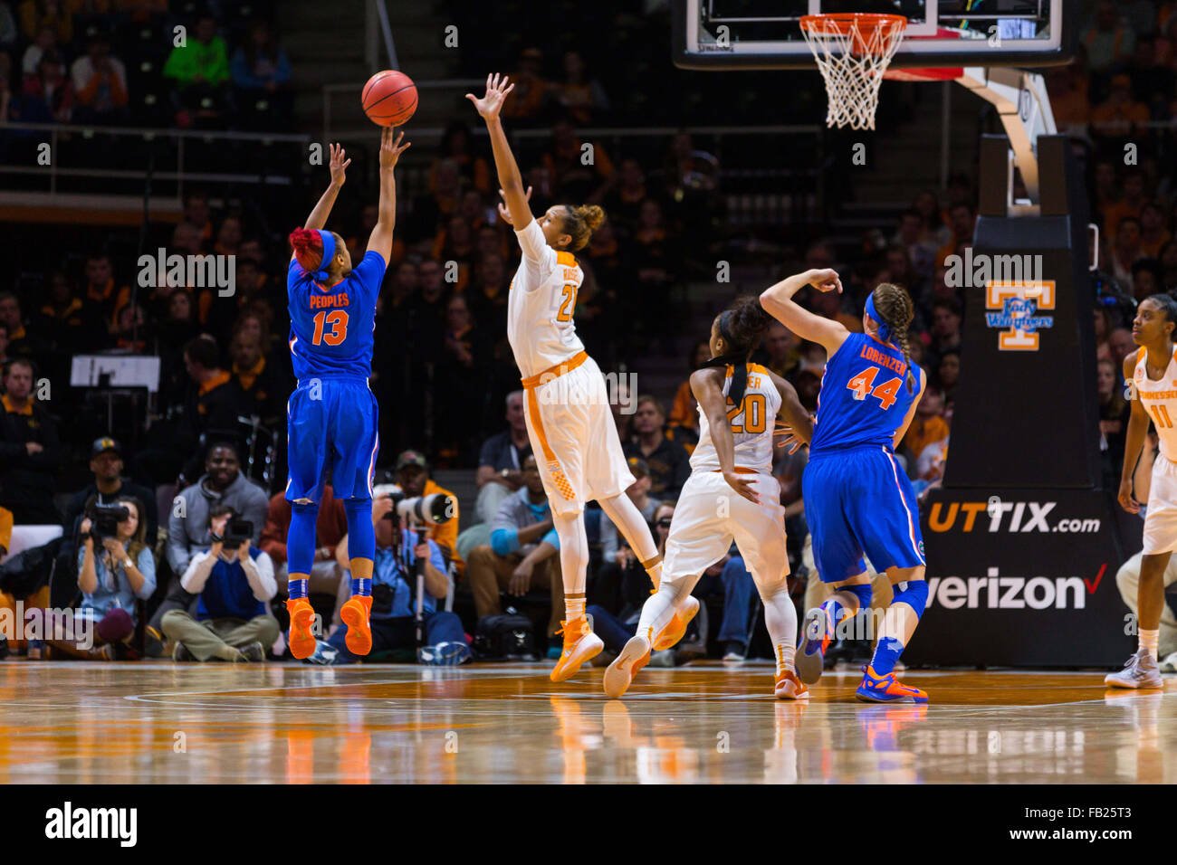 Cassie russell hi-res stock photography and images - Alamy