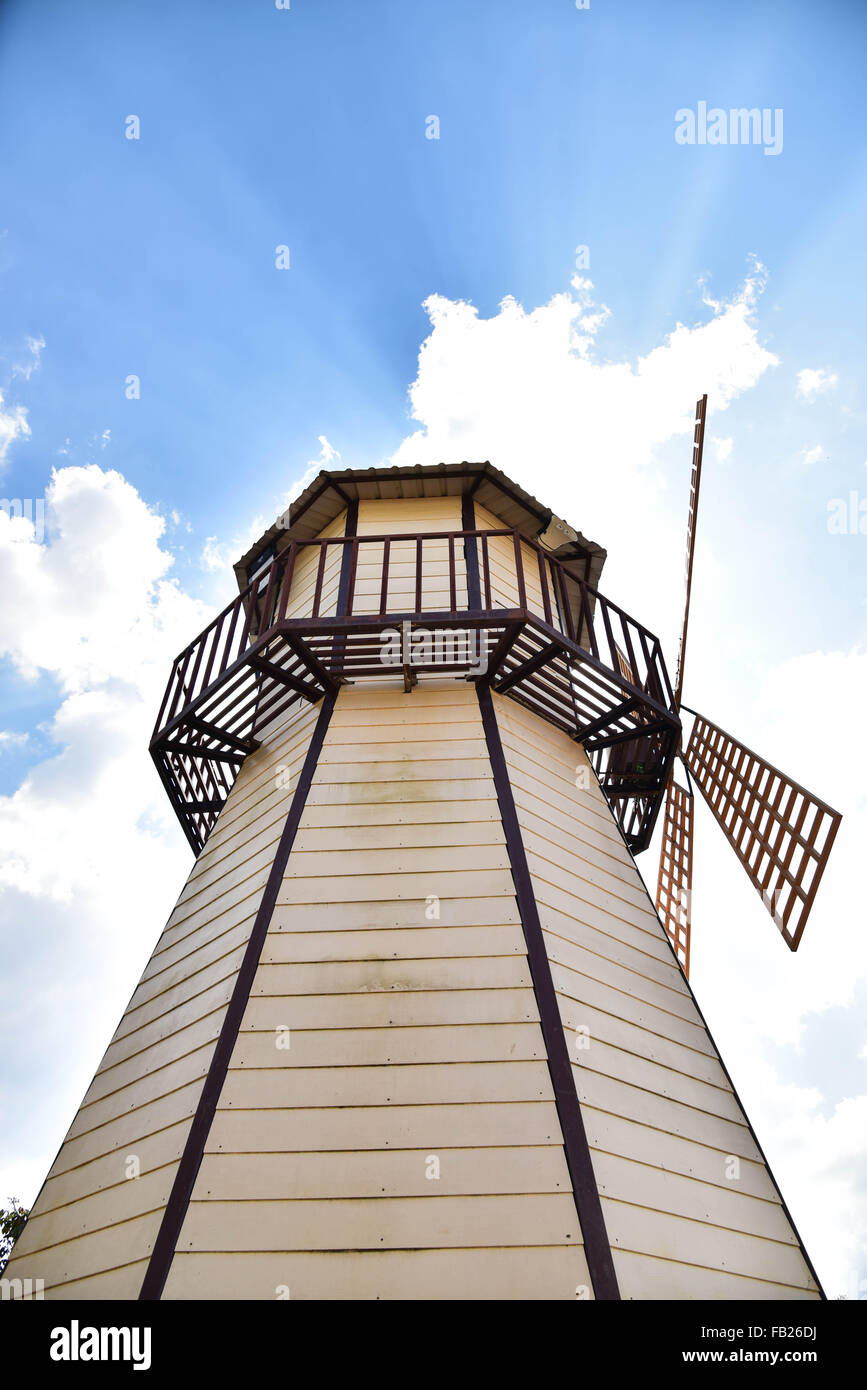 Grits mill hi-res stock photography and images - Alamy