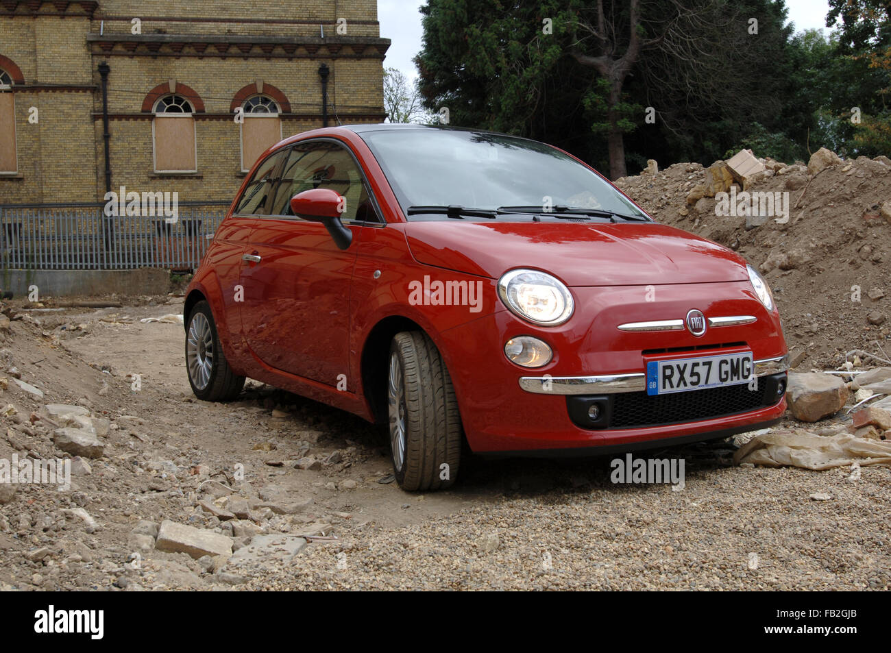 2007 Fiat 500 Italian compact car Stock Photo - Alamy