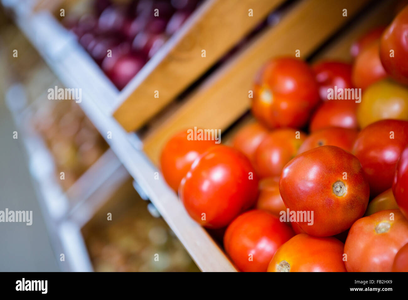 Retail tomatoes hi-res stock photography and images - Alamy