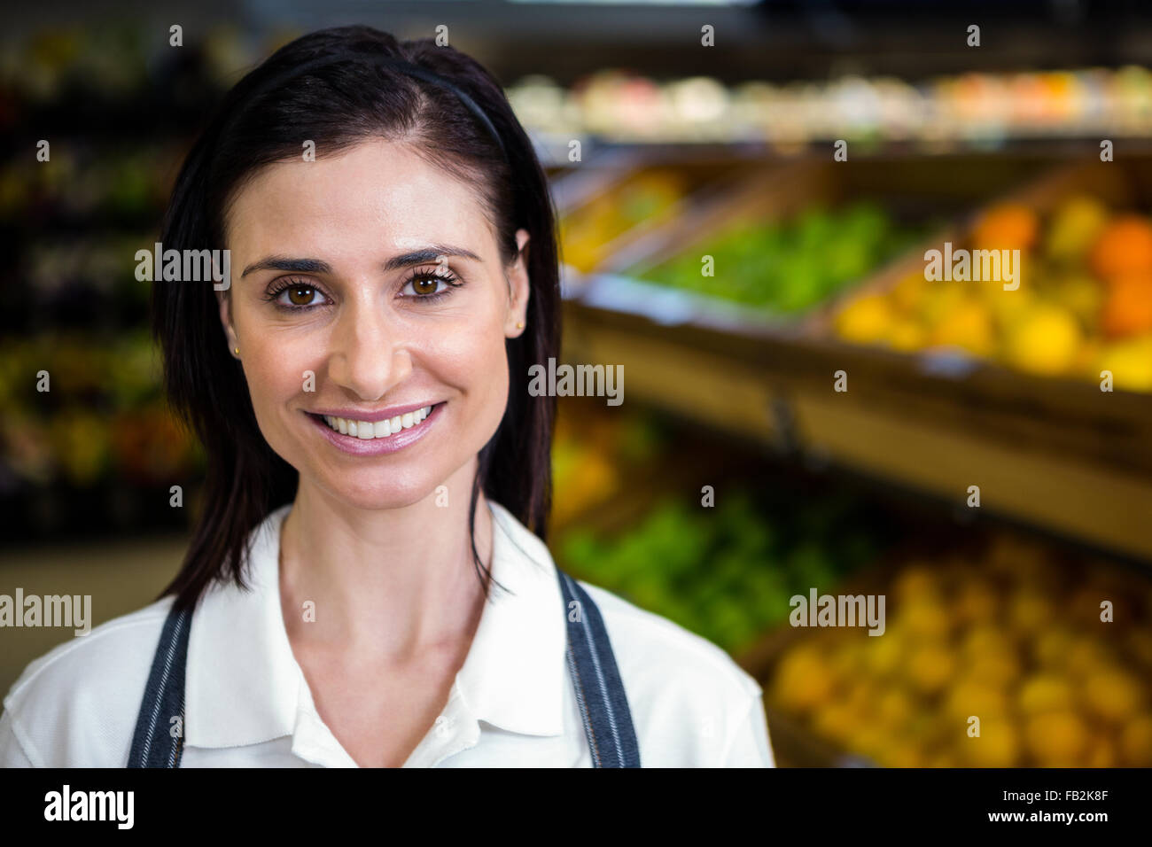 Retail worker portrait hi-res stock photography and images - Alamy