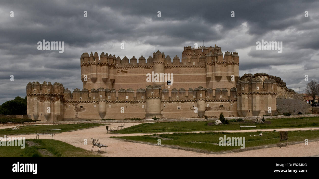 15th century coca castle hi-res stock photography and images - Alamy
