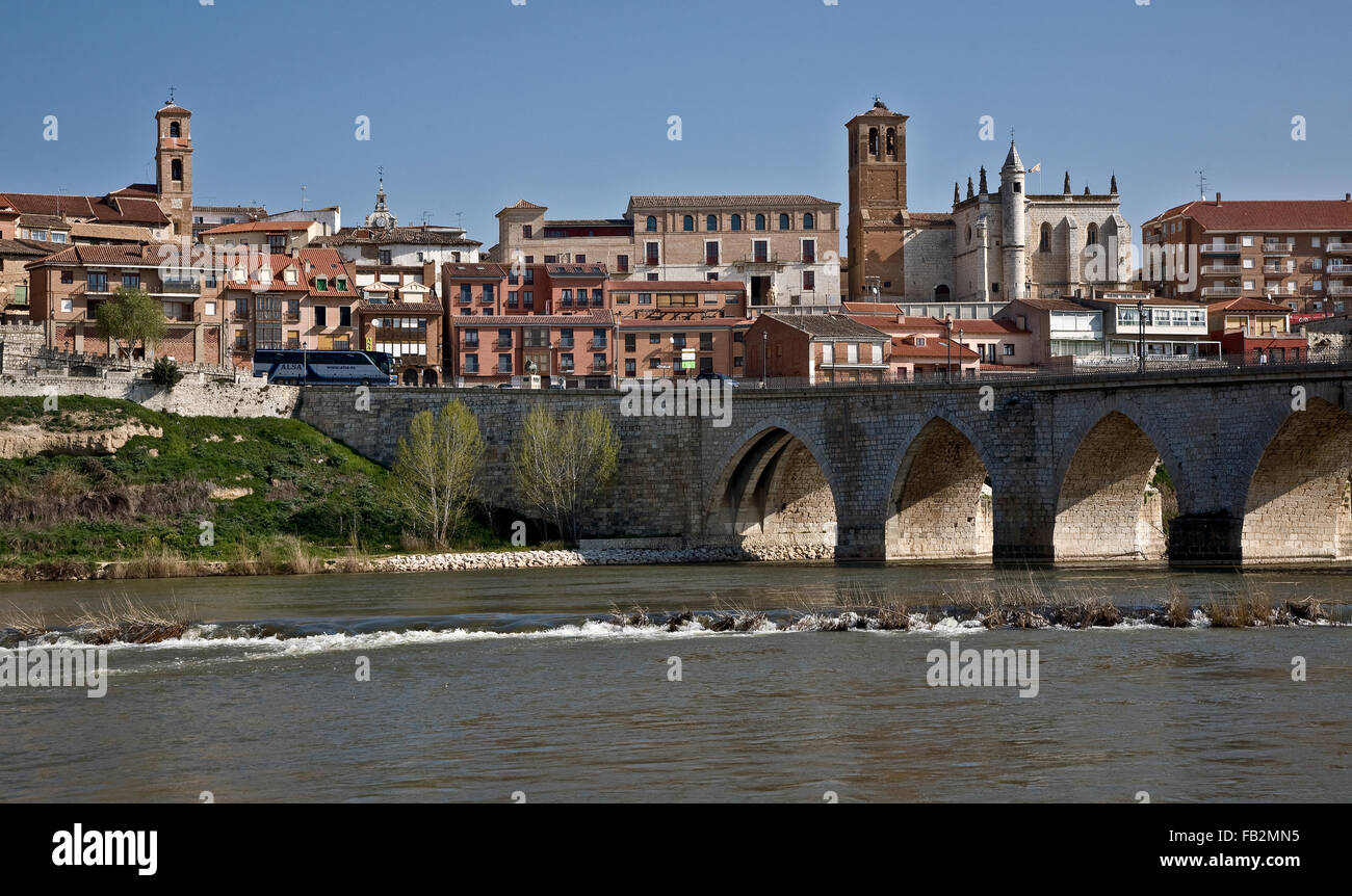 Tordesillas city hi-res stock photography and images - Alamy
