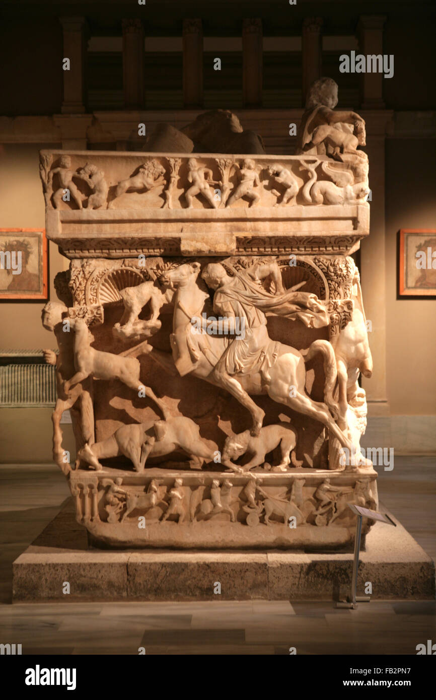 sculpture Istanbul Turkey Stock Photo - Alamy