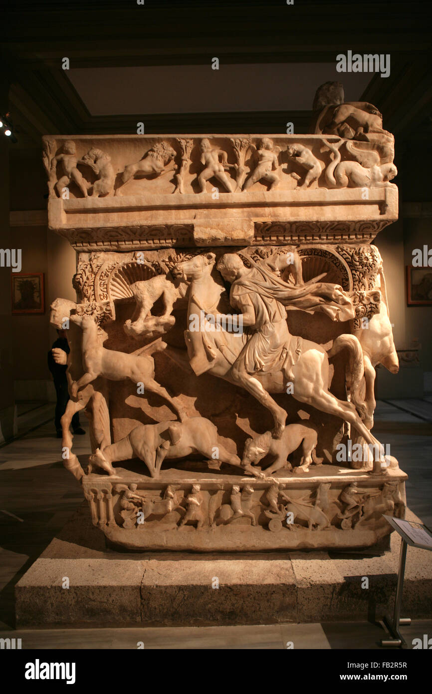 sculpture Istanbul Turkey Stock Photo - Alamy