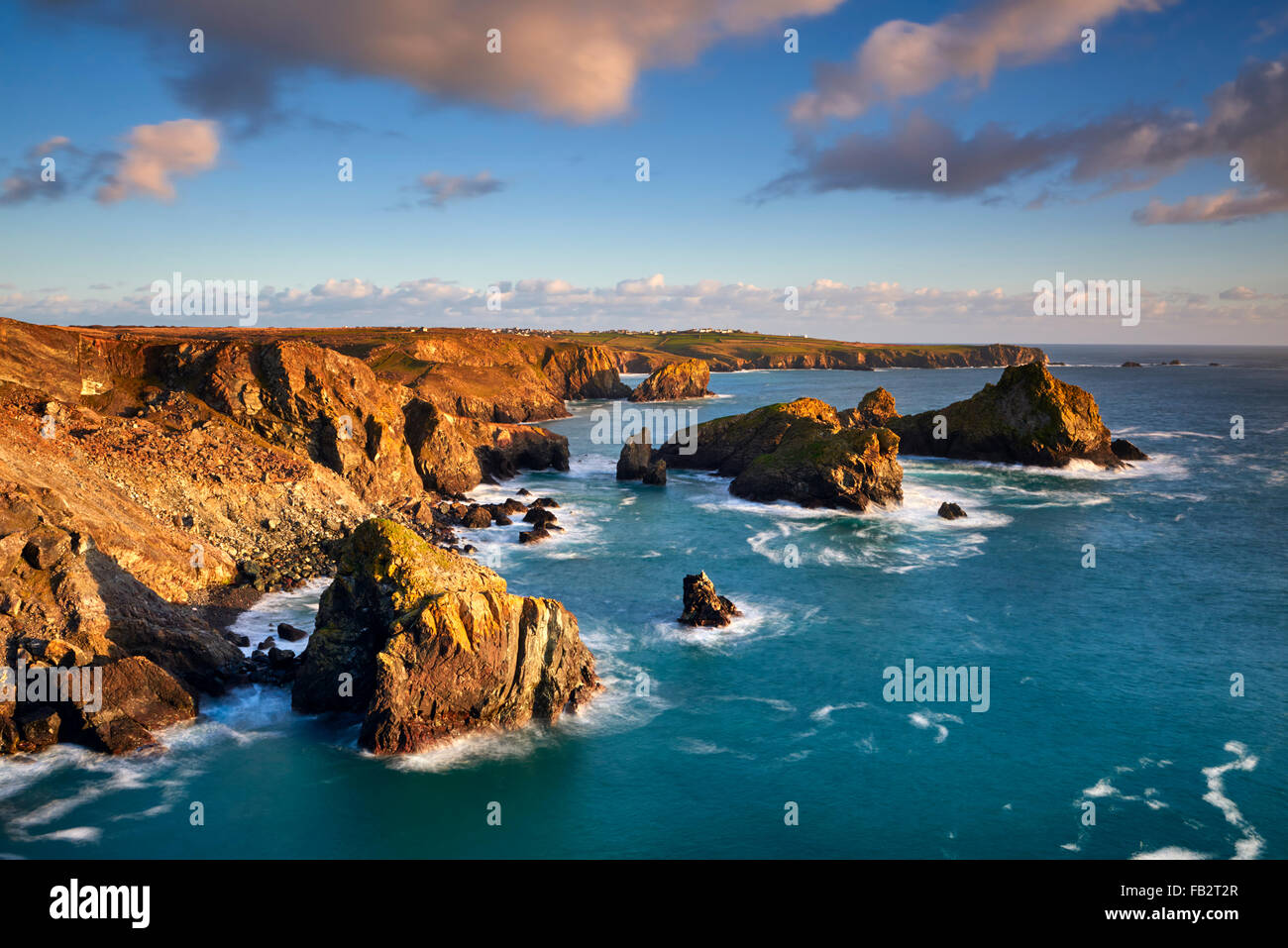 The sea stacks around the The Lizard Peninsula Stock Photo - Alamy