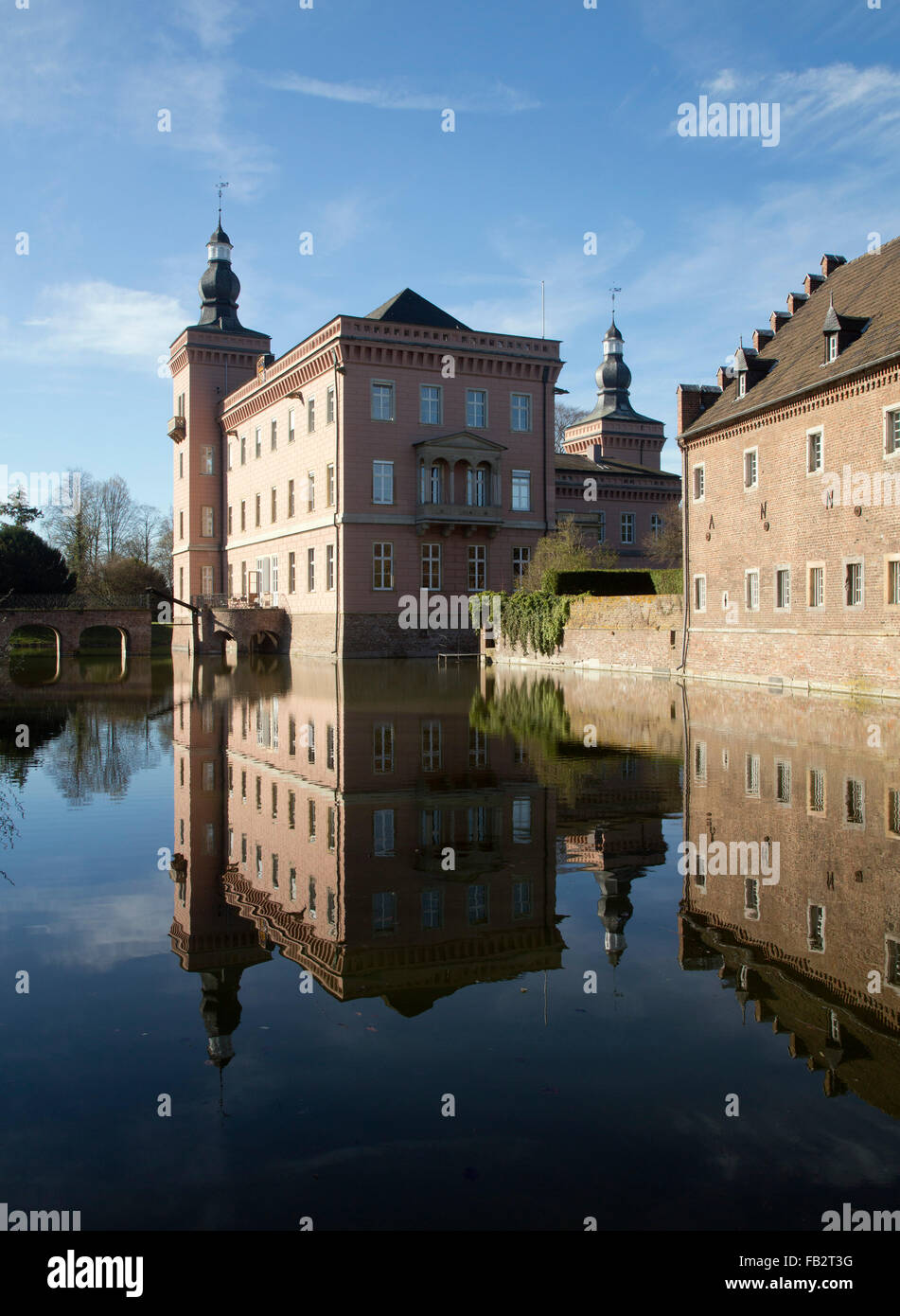 Erftstadt-Liblar, Schloß Gracht Stock Photo - Alamy