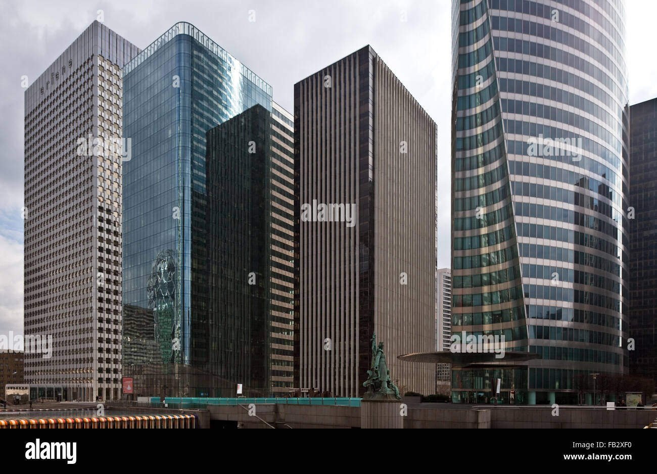 Paris, Hochhausviertel La Defense Stock Photo - Alamy