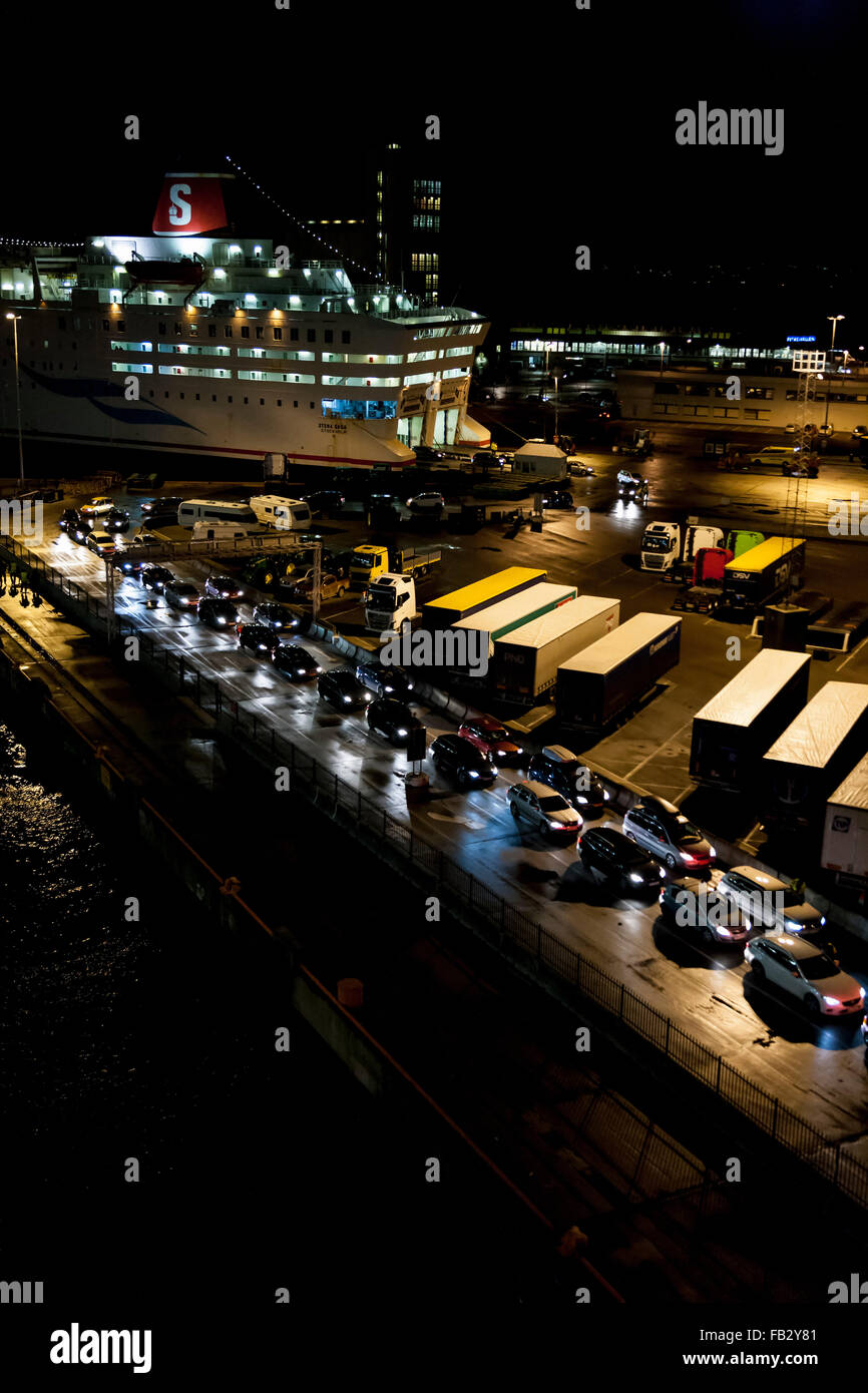 Ferry Dock Oslo High Resolution Stock Photography and Images - Alamy
