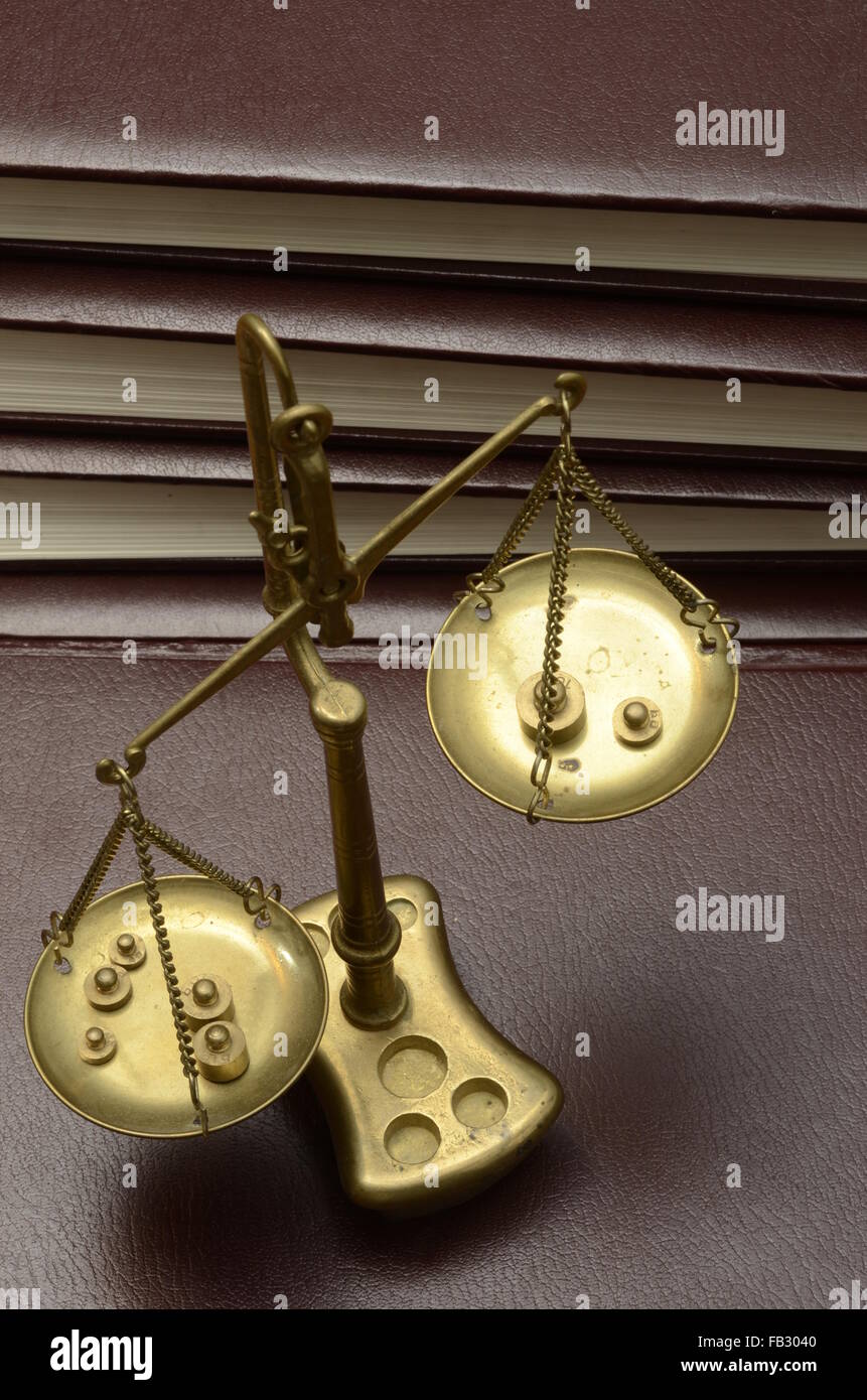 Old balance scale hi-res stock photography and images - Alamy