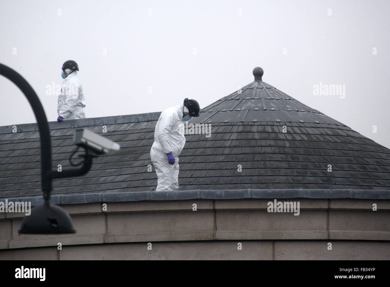 UNITED KINGDOM, Newry : Bomb damage to Newry courthouse where a car ...
