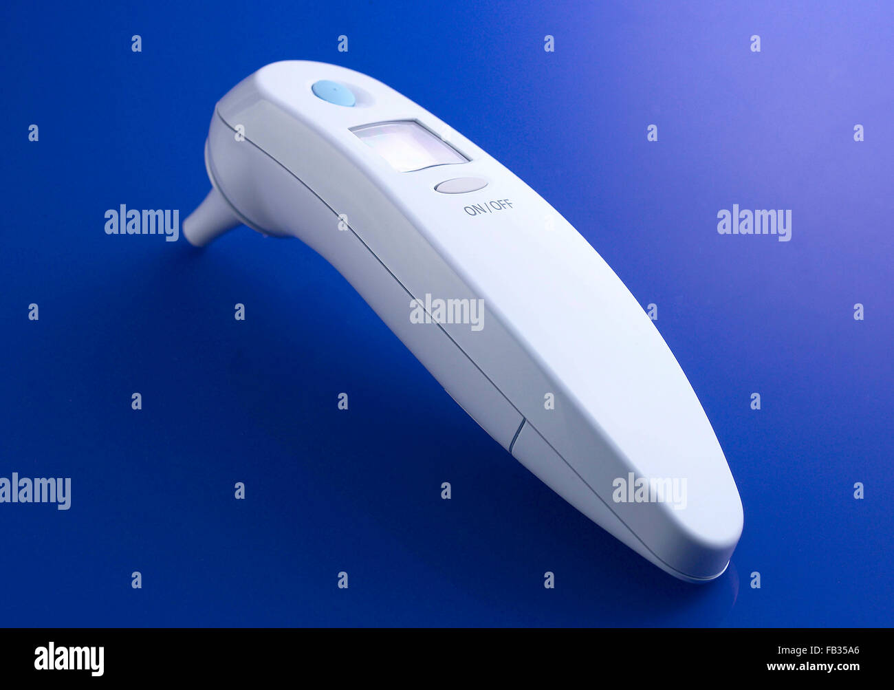 Toddler scale hospital hi-res stock photography and images - Alamy