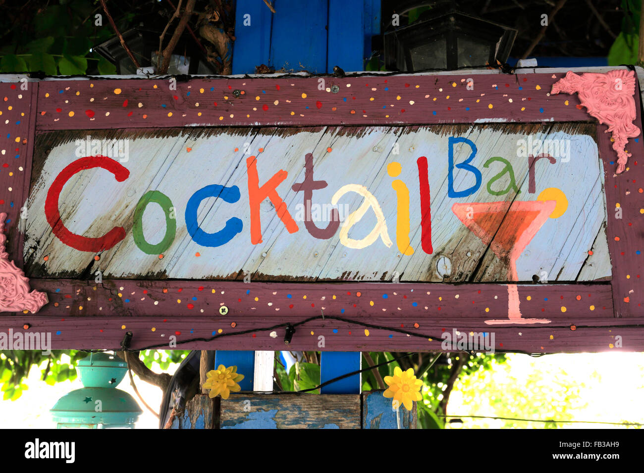 Cafe signs hi-res stock photography and images - Alamy