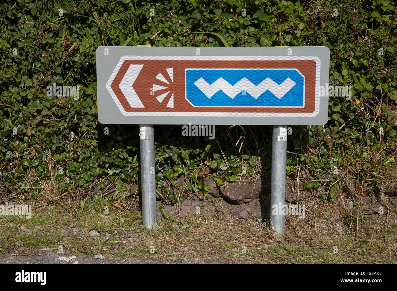 Wild Atlantic Way Driving Sign, Dingle Peninsula, Ireland Stock Photo ...