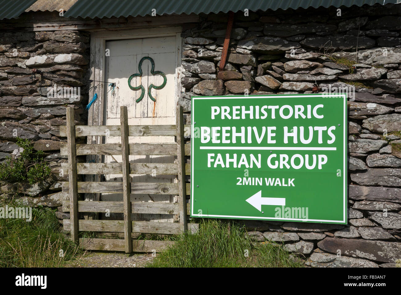 Prehistoric Beehive Huts, Fahan Group, Dingle Pininsula, Ireland Stock ...