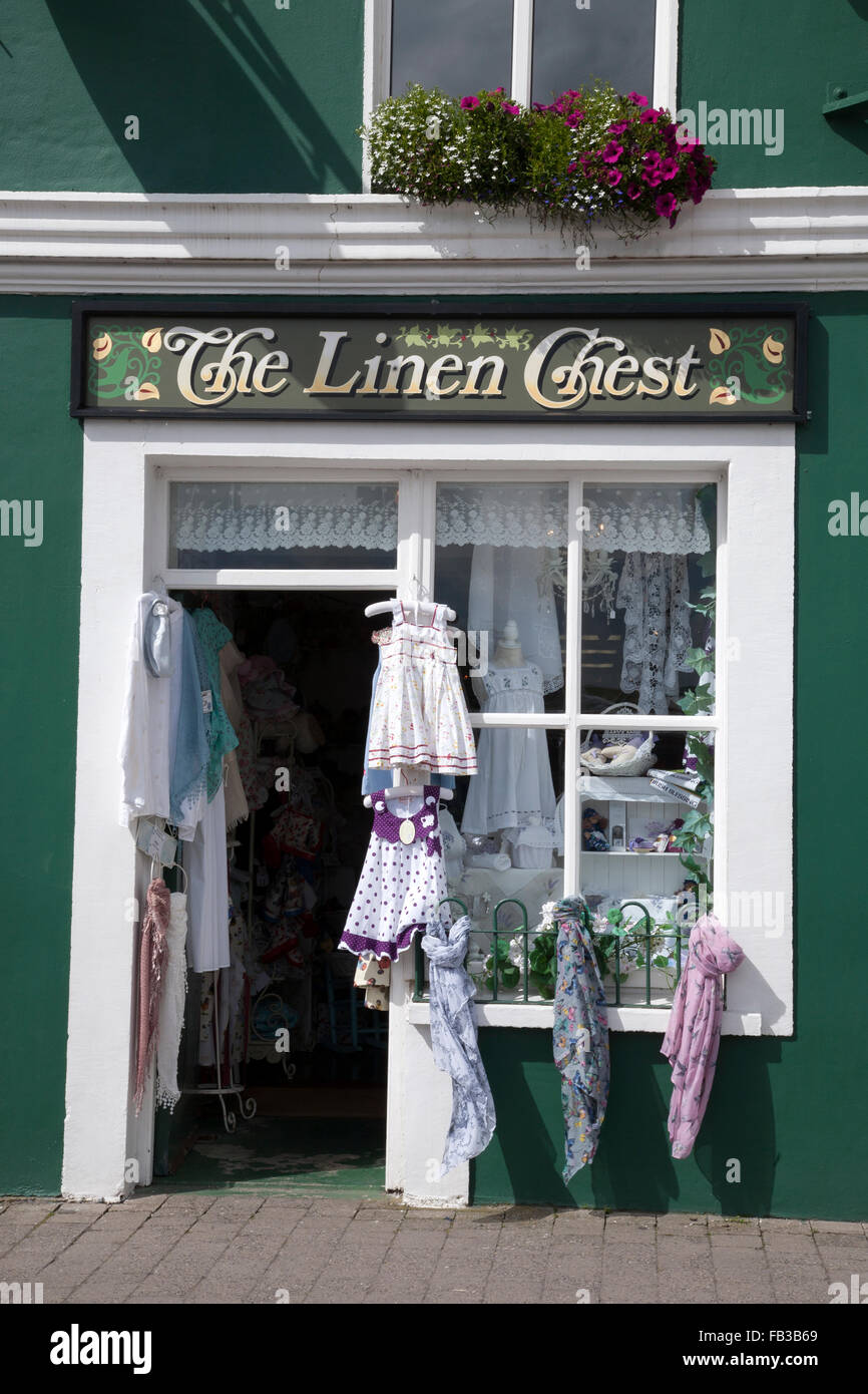 Irish lace hi-res stock photography and images - Alamy