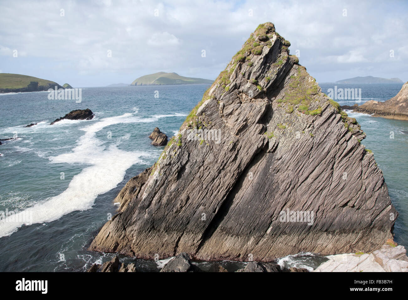 Rock at Dunquin Harbour, Slea Head; Dingle Peninsula; Ireland Stock ...