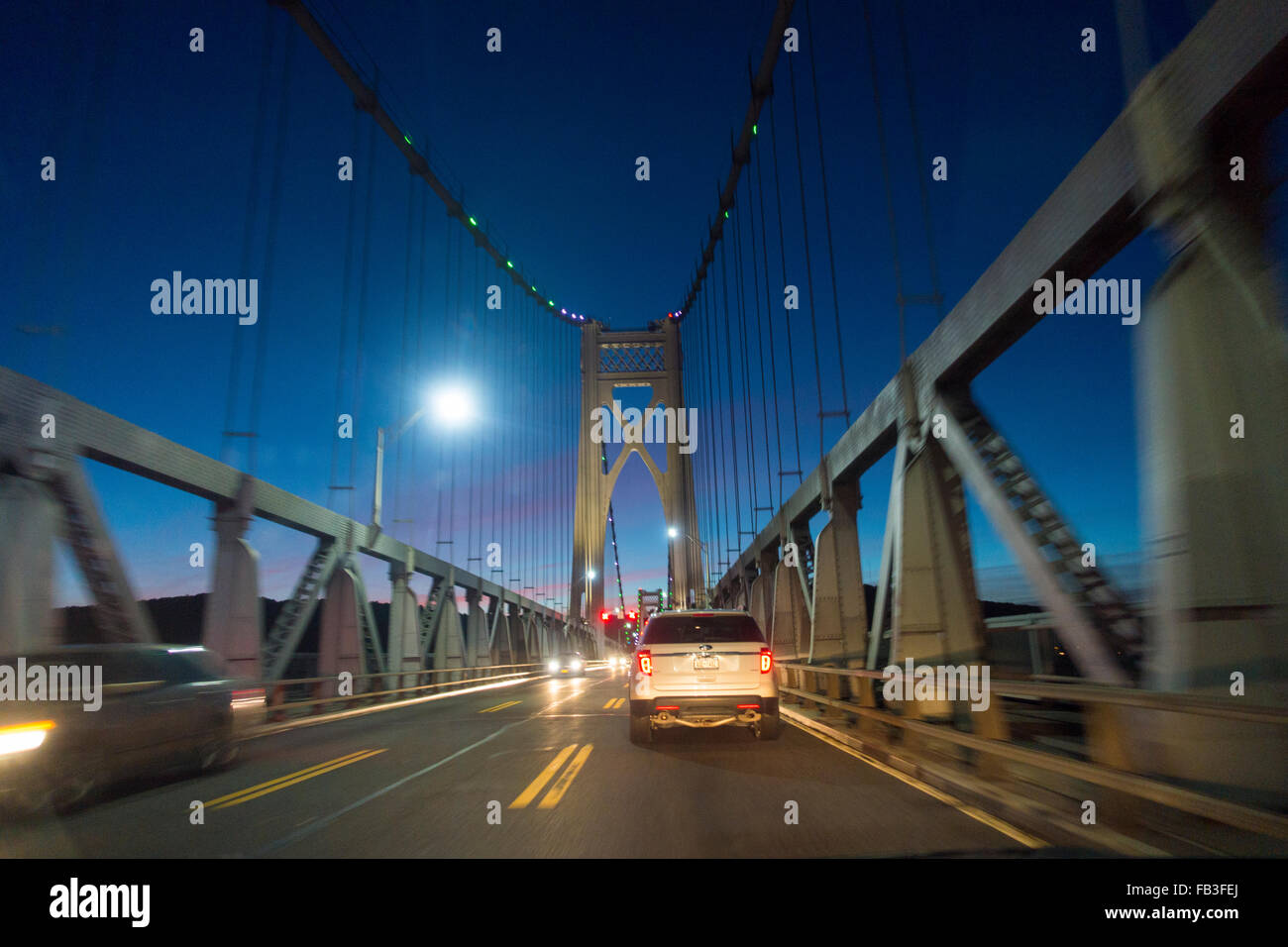 Mid Span Of Bridge High Resolution Stock Photography and Images - Alamy