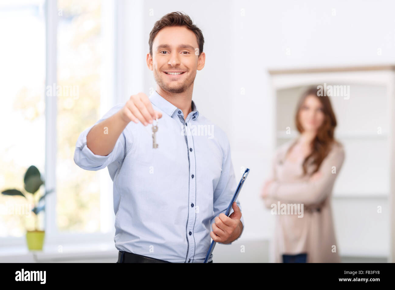 Realtor showing hi-res stock photography and images - Alamy