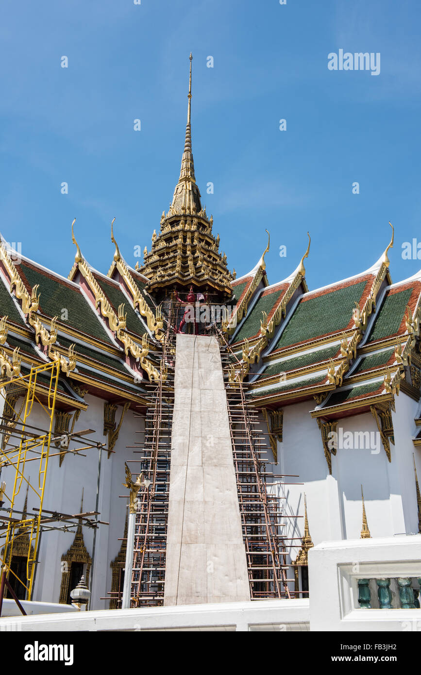 Majestic old palace hi-res stock photography and images - Alamy