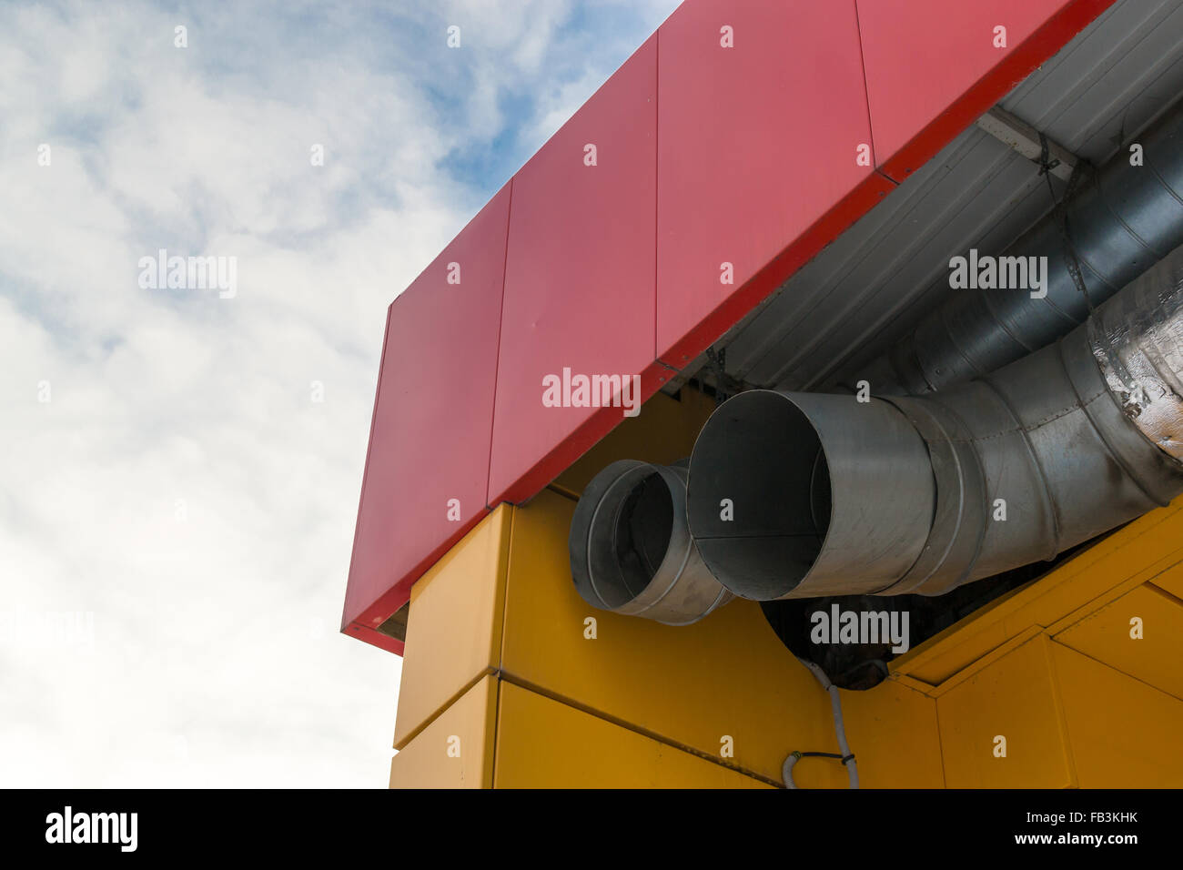 Building air vent hi-res stock photography and images - Alamy