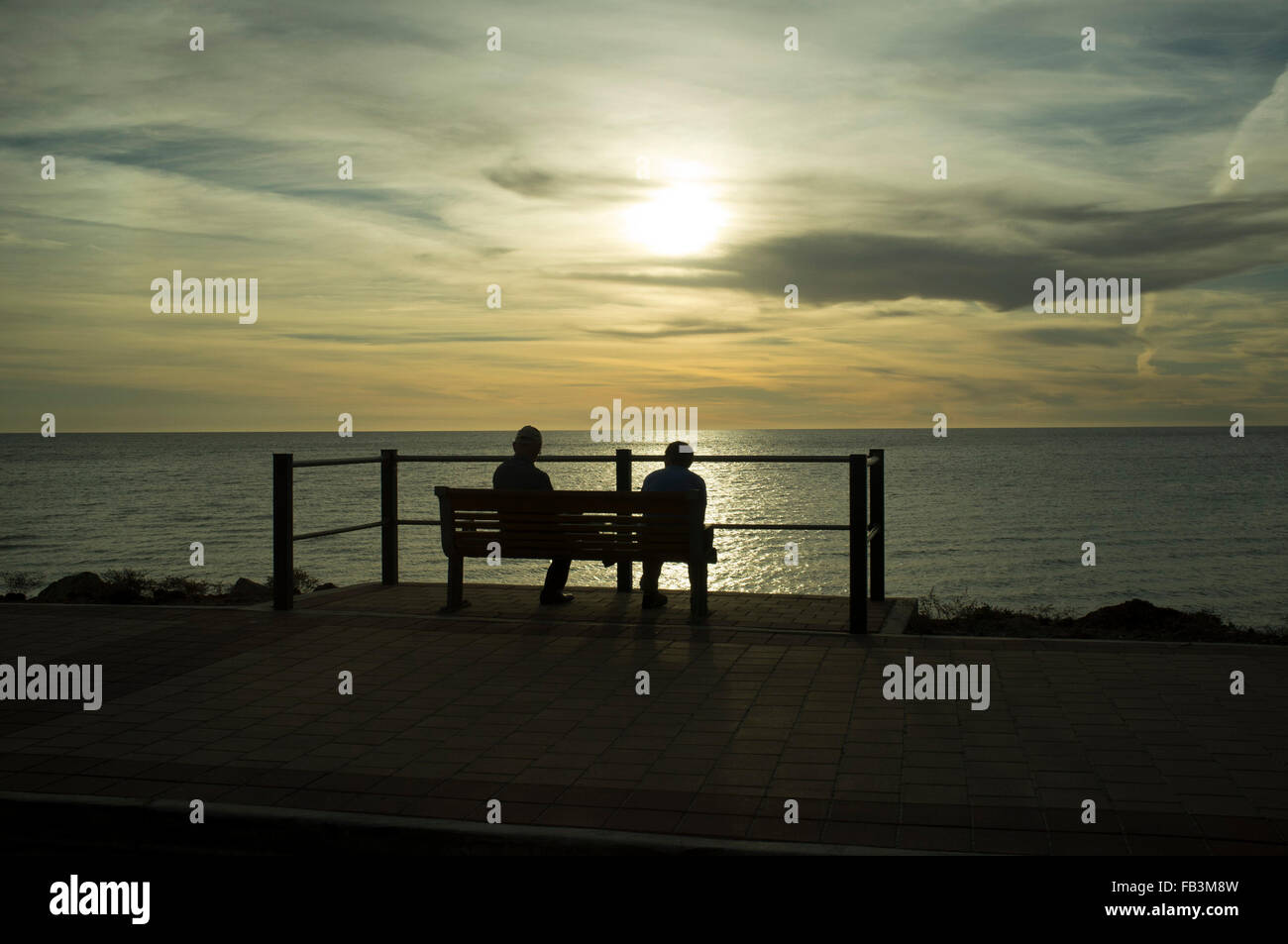 Adelaide Australia. 8th January 2016. A beautiful summer sunset over ...