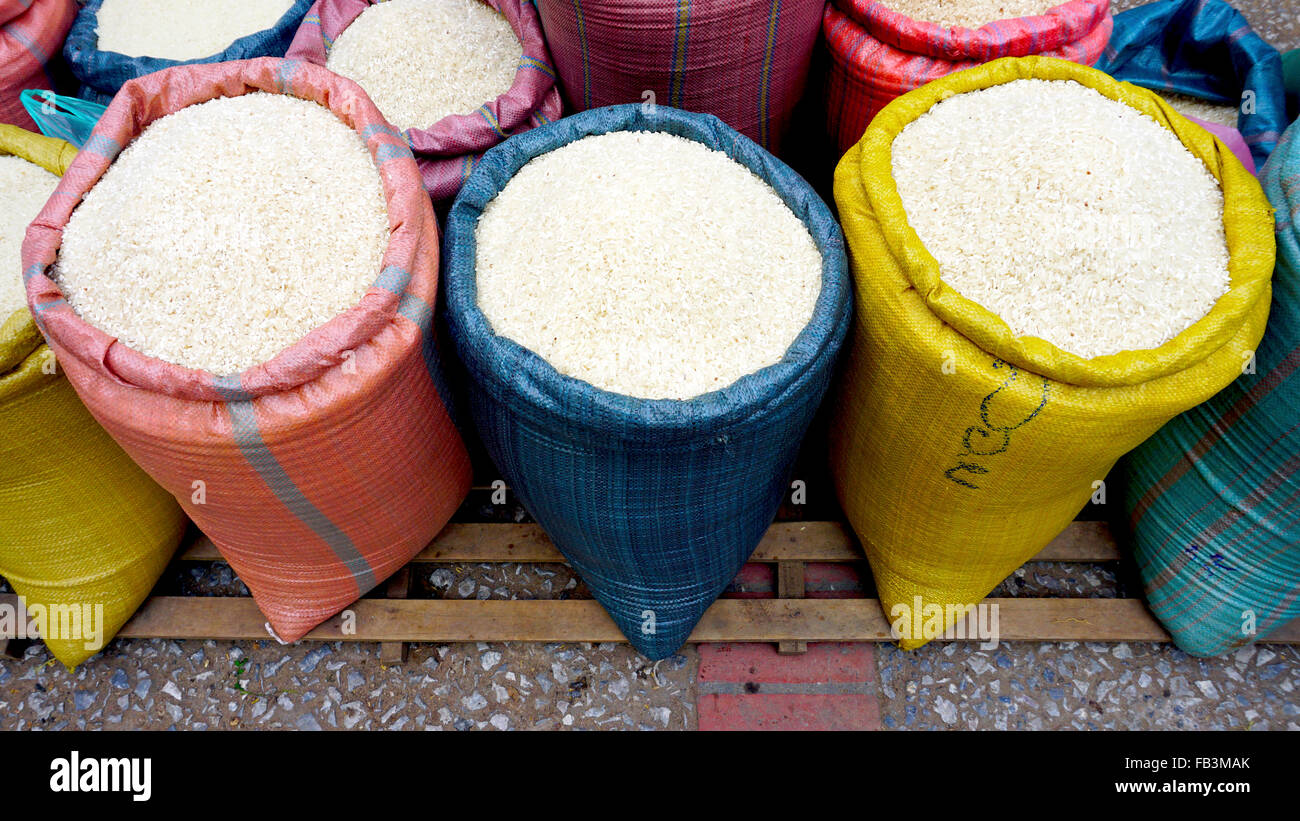 Sack rice in market hi-res stock photography and images - Alamy
