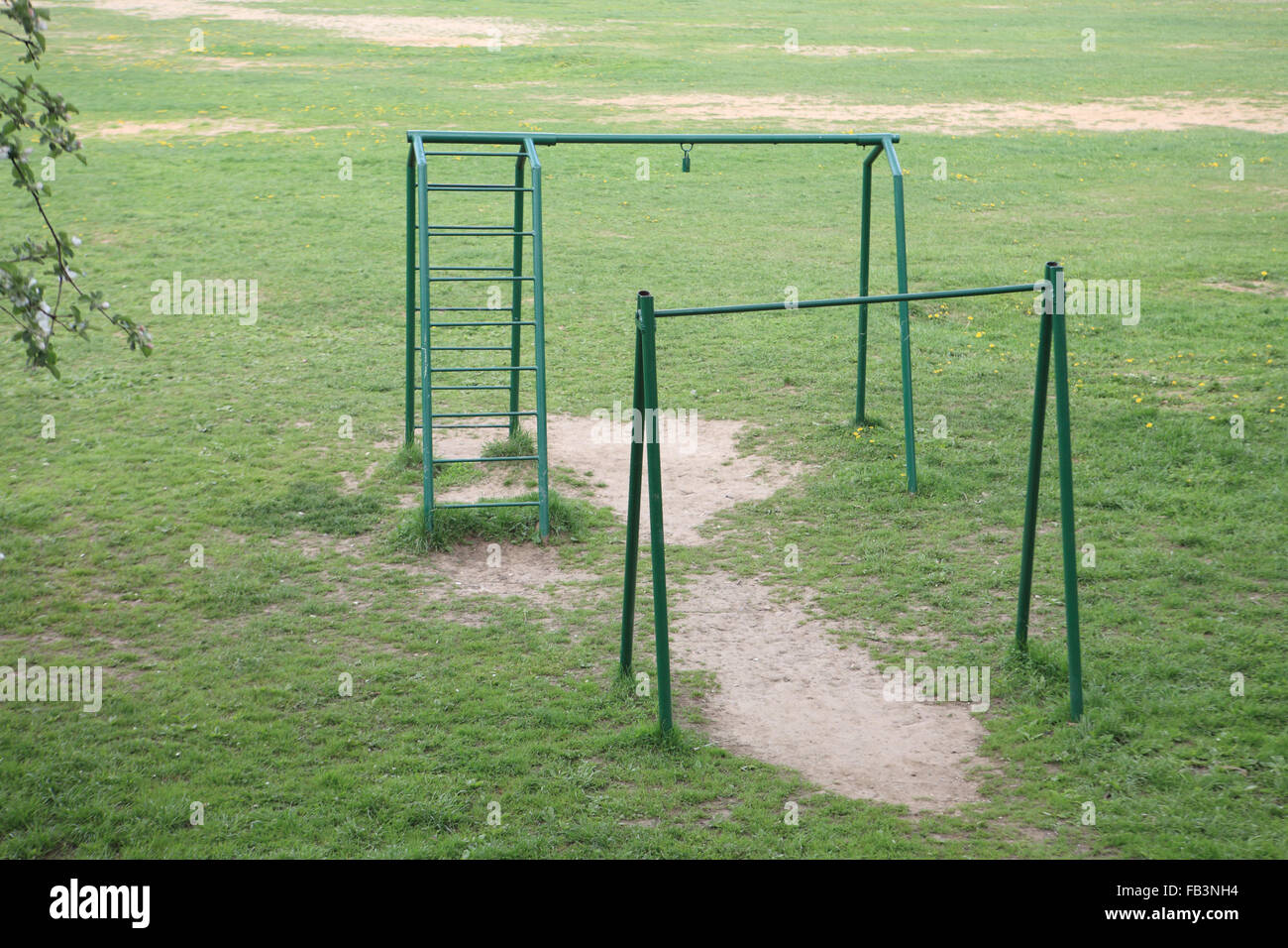 horizontal bar in city park Stock Photo - Alamy